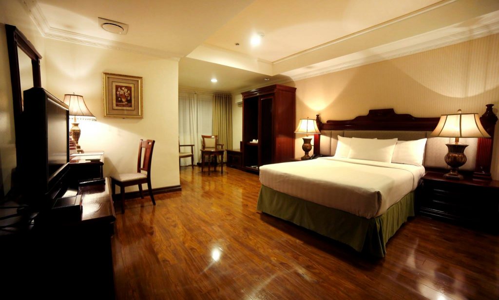 Villa Caceres Hotel | Naga City Guide